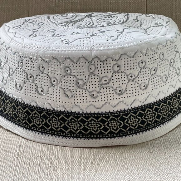 Accessories | Islamic Hat Whiteblack Embroidery Round Cap Topi Muslim ...
